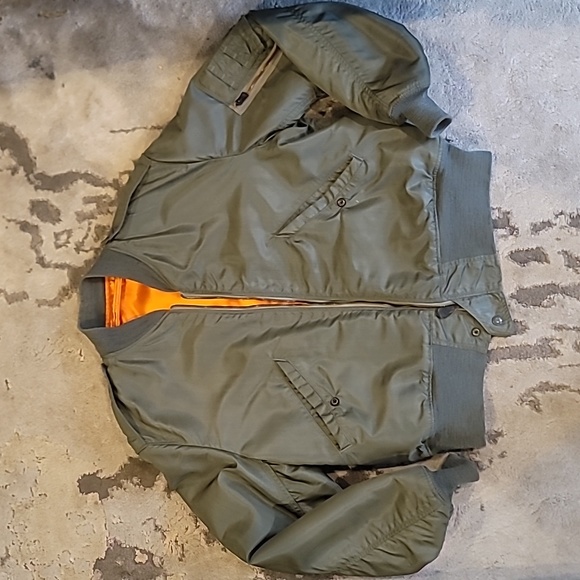 skyline | Jackets & Coats | Vintage Flight Jacket Bomber Jacket Size ...